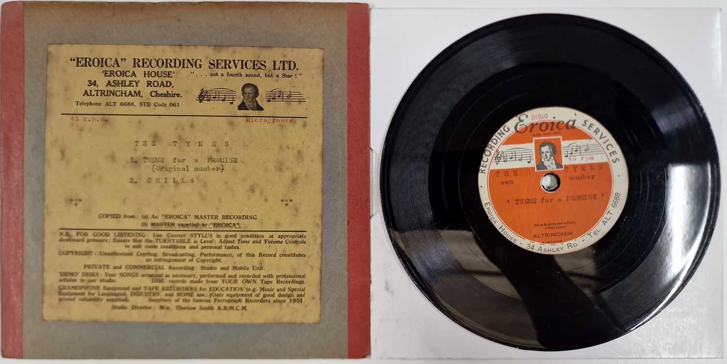 Lot 1089 - THE TYKES - THEME FOR A PROMISE/CHILLS 7"